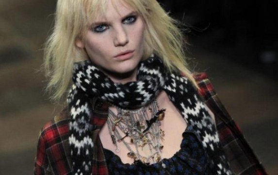 Glam Grunge: Η πολυτελής πλευρά του αντισυμβατικού στυλ | Thats Life ...