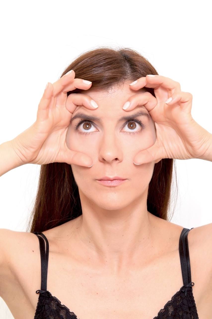 Face Yoga με την Αρετή Καφαντάρη: Απόκτησε το πρόσωπο που σου αξίζει σε ...