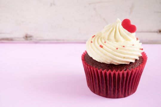 Σοκολατένια cupcakes για την ημέρα του Αγίου Βαλεντίνου | Thats Life ...
