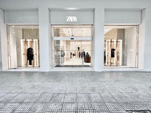 Η Zara εγκαινιάζει το νέο της κατάστημα στην καρδιά της Θεσσαλονίκης ...